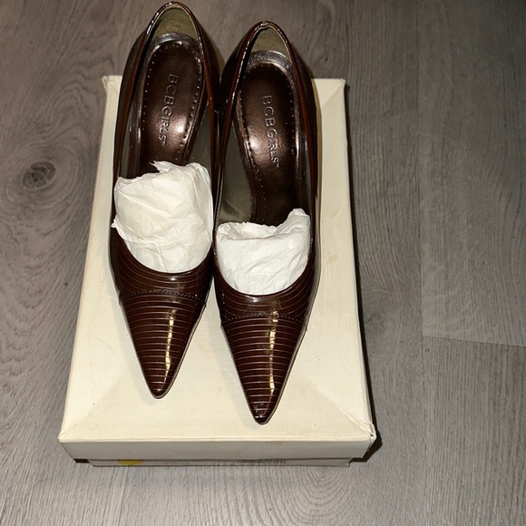 BCBGirls | Shoes | Bcbg Rustbronze Laser Paten Heels Size 55 | Poshmark